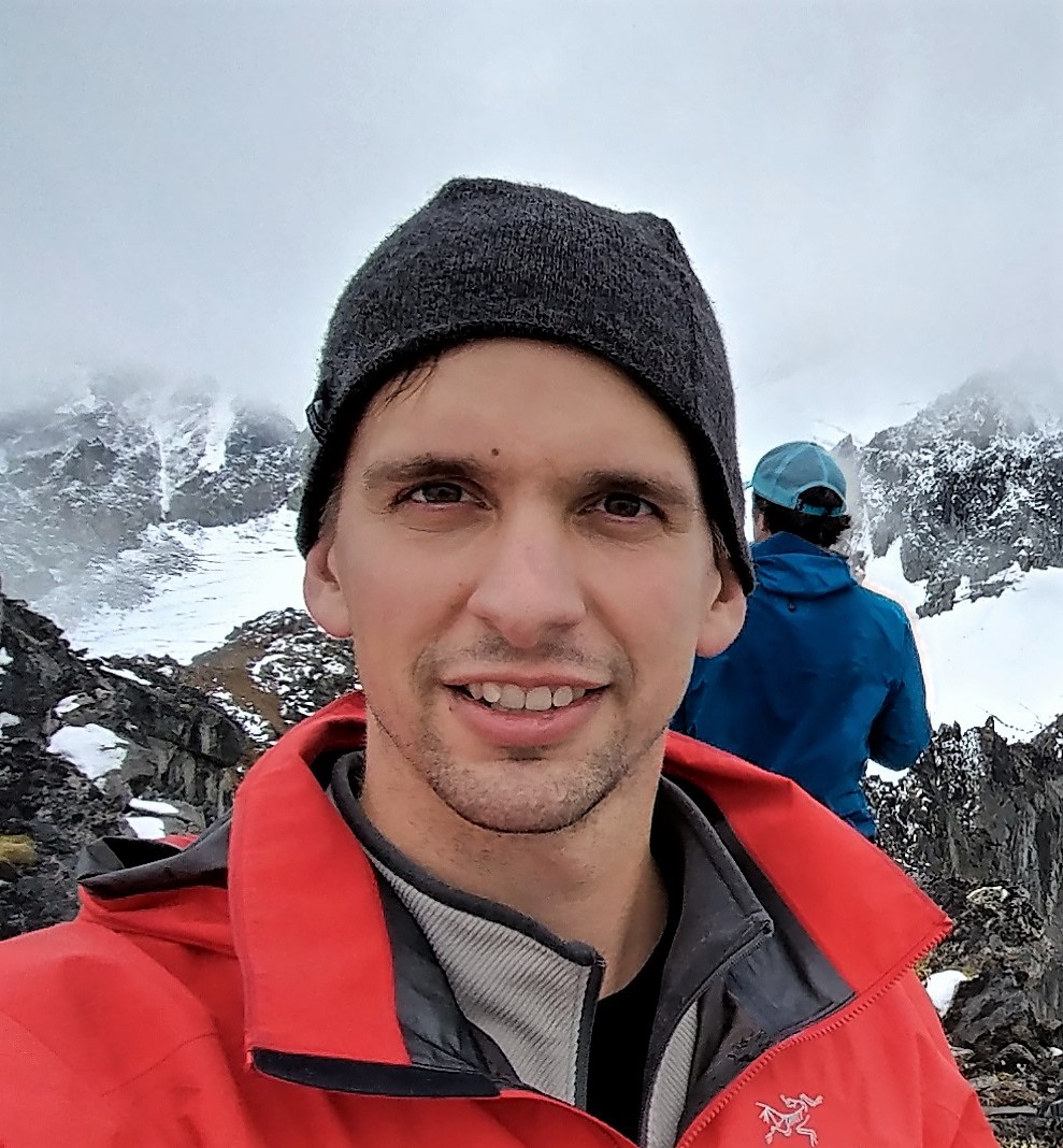 Tim Treuer - Writers On The Range